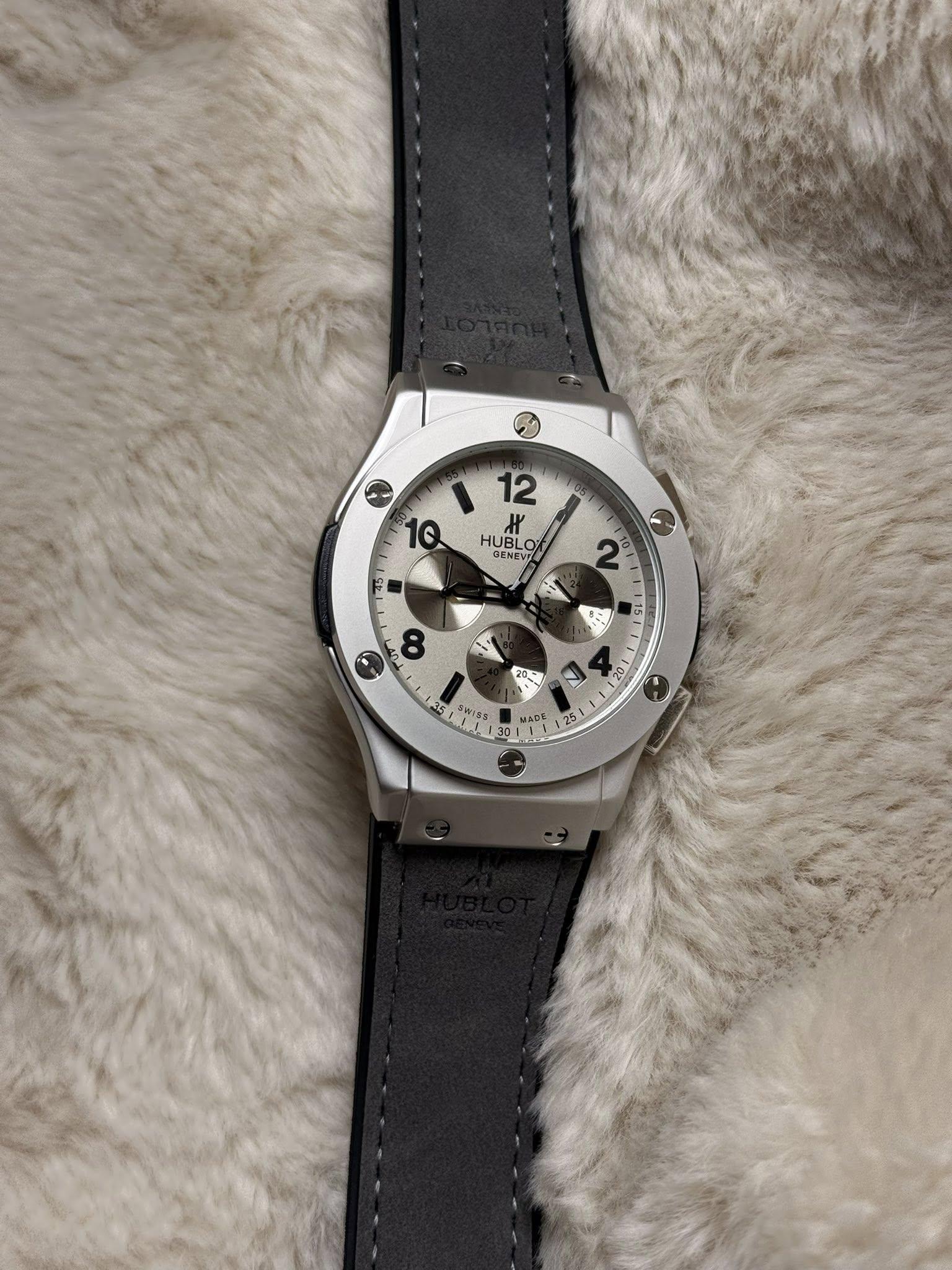 HUBLOT VX4 VENDOME ACTIVE CHRONOGRAPH